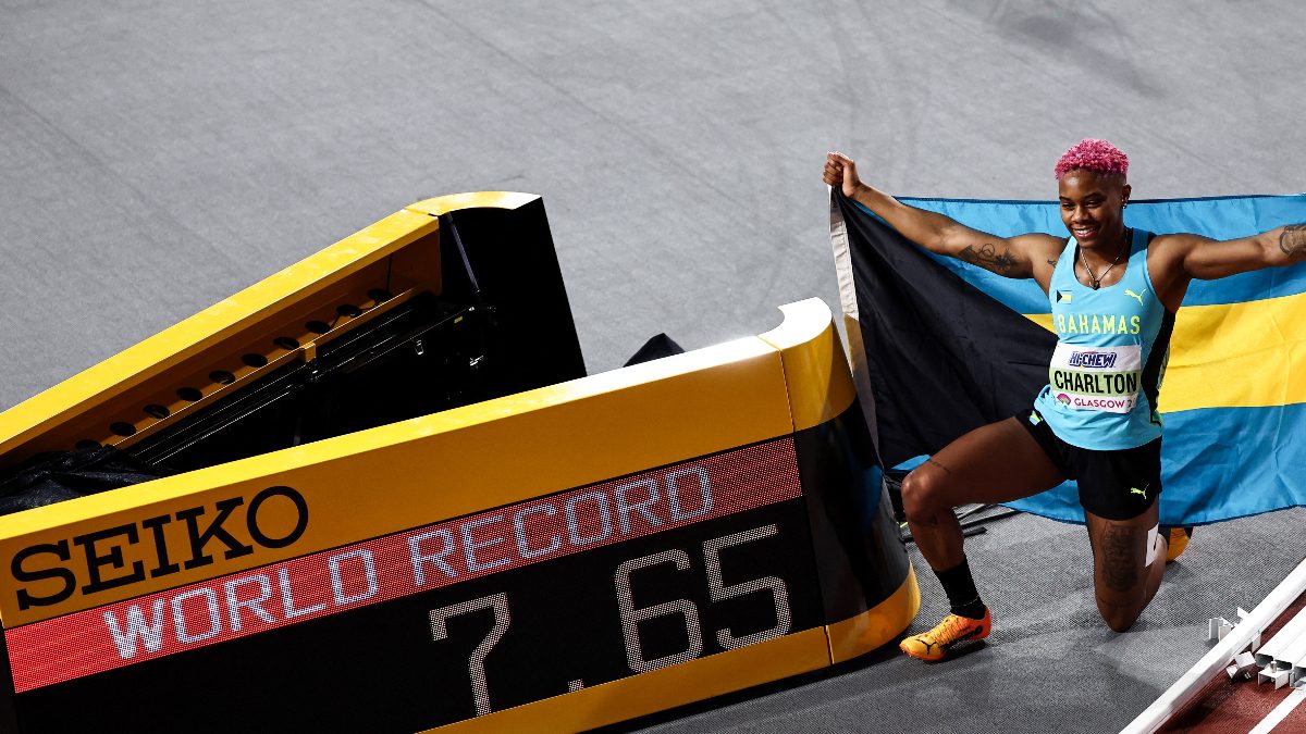 Devynne Charlton Breaks 60m Hurdles World Record to Clinch Gold at World Indoor Championships ...