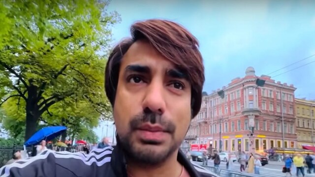 Meet Baba Vlog's Faisal Khan, A Class 6 Drop-Out From Mumbai Who 'Duped' Indians To Work For ...