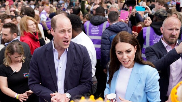 Kate Middleton, Prince William 'Enormously Touched' by Messages of Support After Her Cancer ...