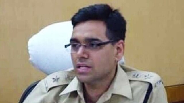 IPS Officer Manoj Sharma, Whose Life Inspired the Film 12th Fail ...