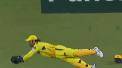 'Still Got it': MS Dhoni's Age-defying Diving Catch Has Chepauk Crowd ...
