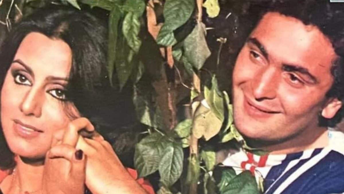 Rishi Kapoor, Neetu Kapoor's Jhootha Kahin Ka Completes 45 Years ...