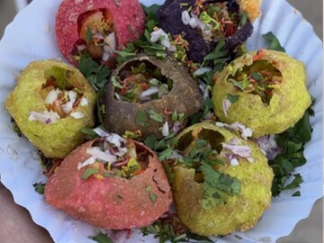 This Street Vendor’s Rainbow Pani Puri Is The Craziest Thing On ...