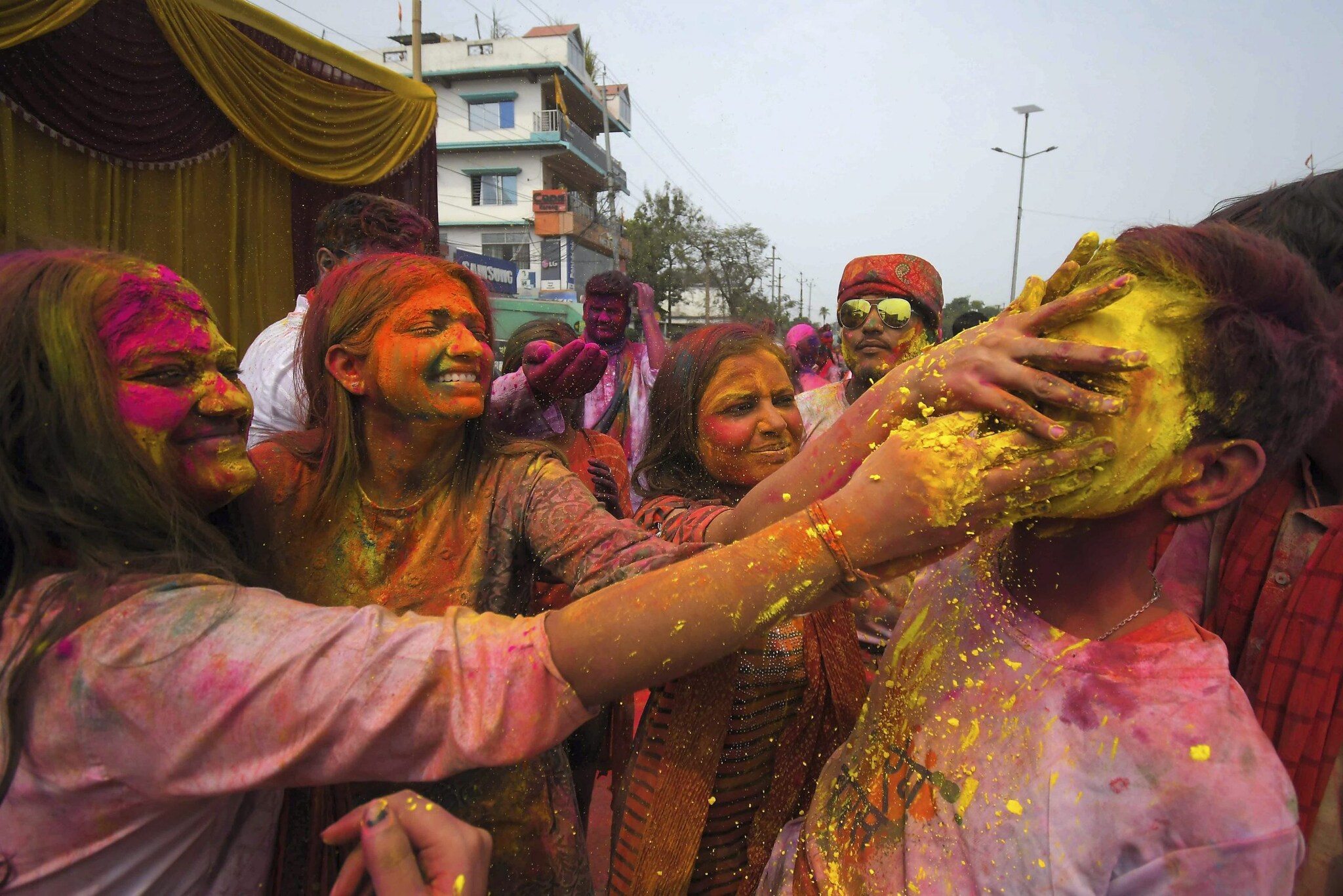 Holi 2024: Here's How India Celebrated The Festival Of Colours | See ...