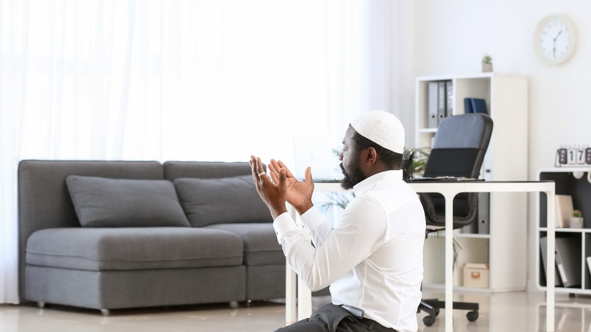 Ramadan 2024: How to Support Muslim Colleagues at Work During Ramzan ...