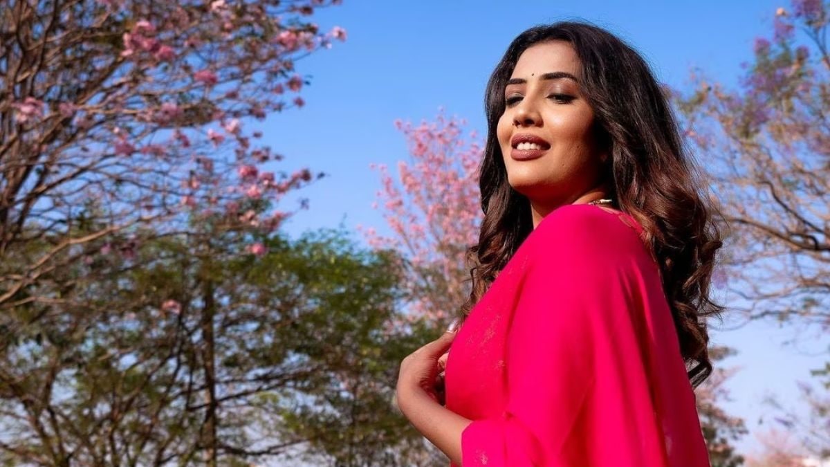 Actress Sara Annaiah Slays Traditional Look In Radiant Pink Saree ...