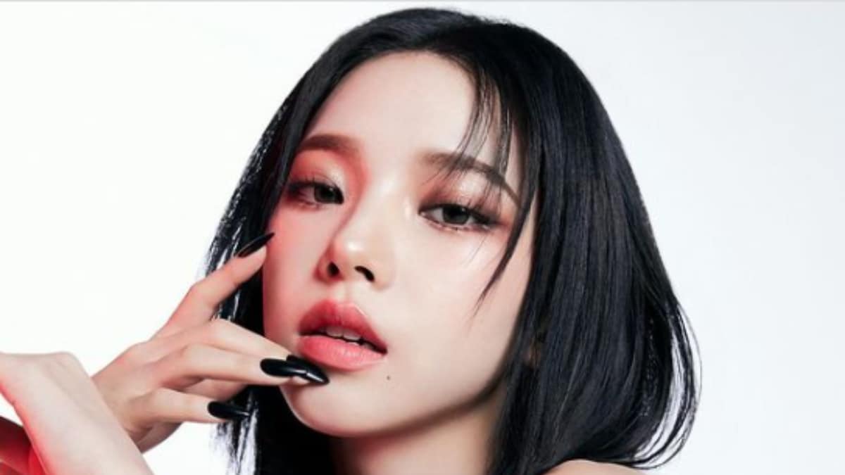 Aespa's Karina Apologises To Fans After Confirming Dating Rumours With ...