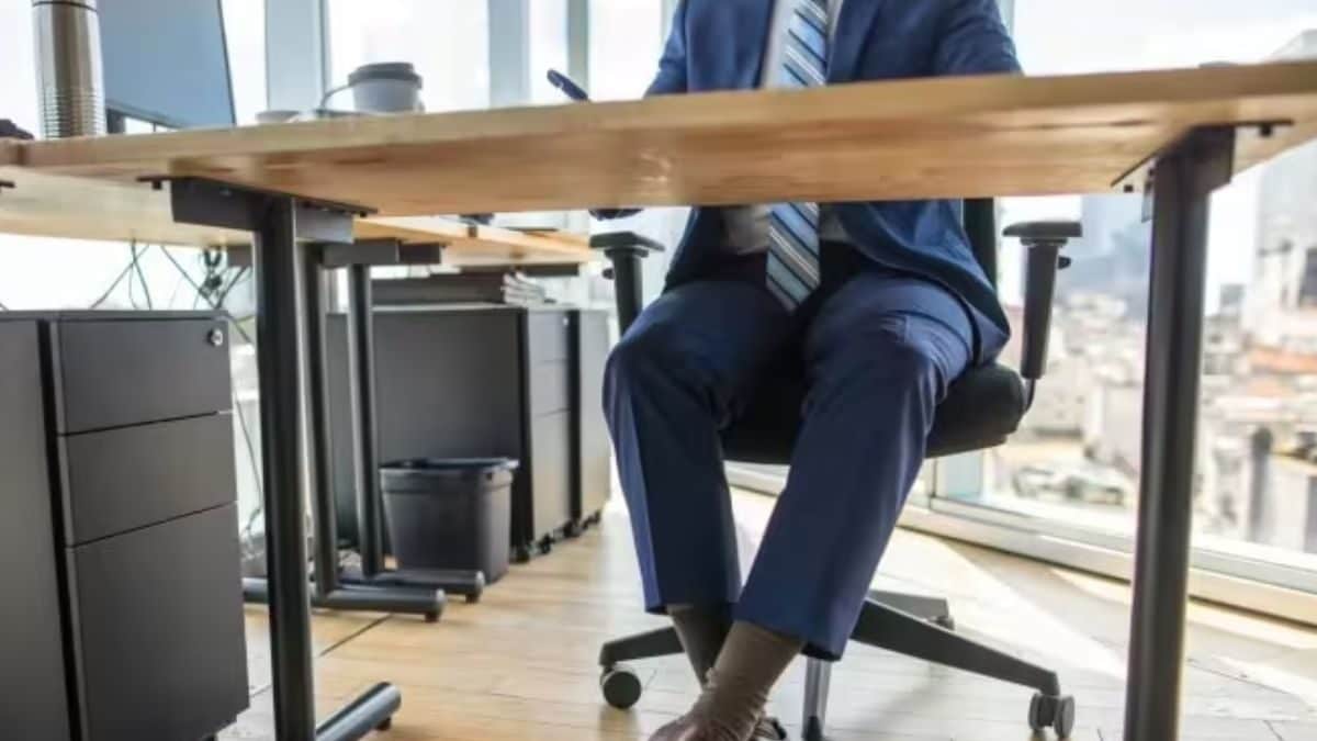 Leg Shaking: More Than Just A Habit? Experts Warn Of Underlying Causes ...