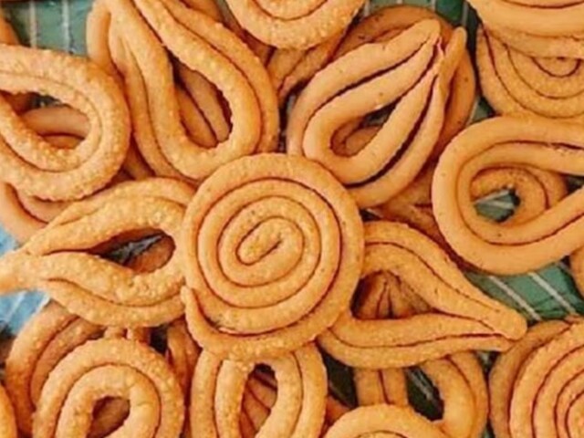 Holi 2024: 5 Famous Dishes From Chhattisgarh To Serve Your Guests - News18