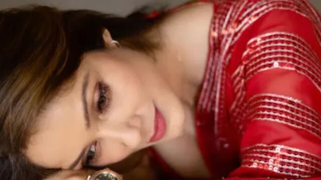 When Actress Vidya Malvade Spoke About Losing Husband In A Plane Crash At 27 | Movies News - News18