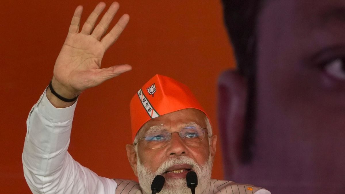 'Mera Bharat, Mera Parivaar': Modi Reacts To Lalu's Remarks, Says Left ...