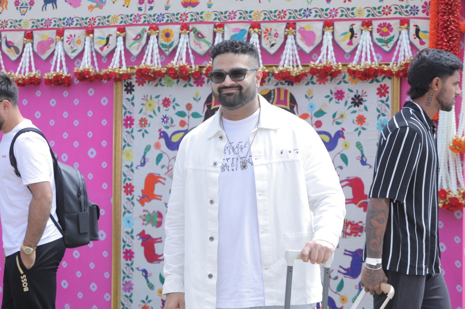 MS Dhoni, Zaheer Khan, Ishan Kishan Arrive in Jamnagar For Anant Ambani ...