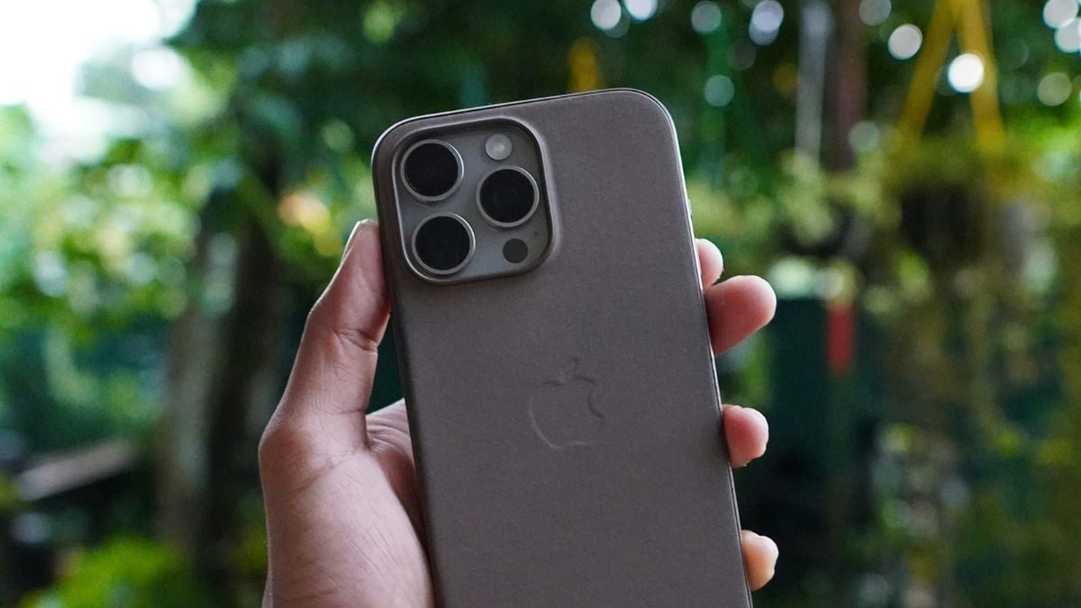 Apple Says Goodbye To Finewoven Cases After iPhone 16 Series Launch ...