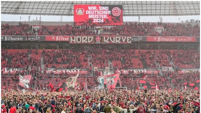 WATCH: Bayer 04 Leverkusen Fans Revel In Celebrations On The Pitch ...