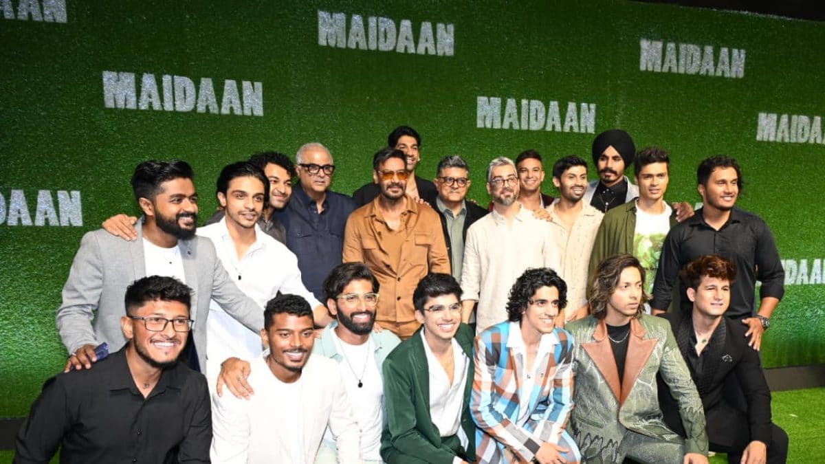 Ajay Devgn Poses With Maidaan Cast And Boney Kapoor At Screening, Chats ...