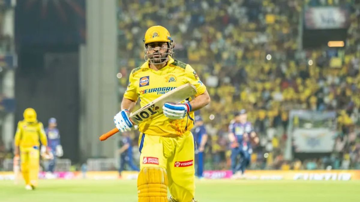 'Only a Certain Amount of Balls He Can Function Well': Dhoni Struggling ...