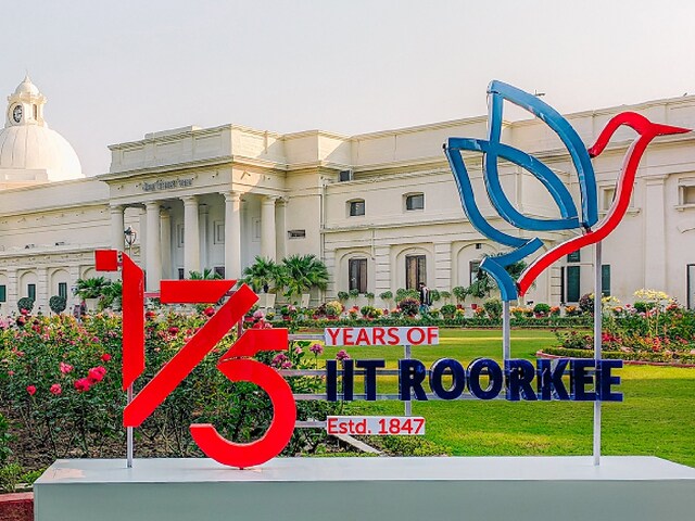 'I Am In A Dire Situation': IIT-Roorkee Graduate Shares Heartbreaking ...