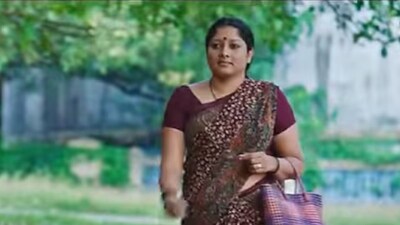 Trailer Of Malayalam Film Aaro Promises Gripping Crime Drama | Movies ...