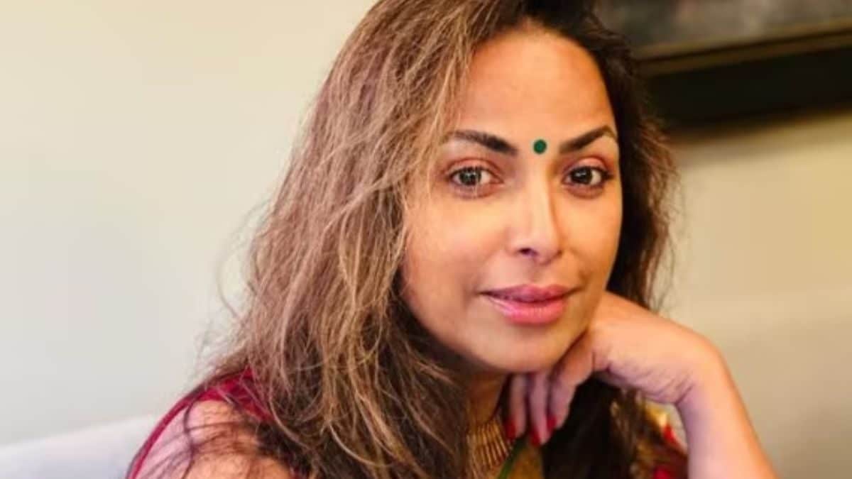 Former South Indian Actress Suvarna Mathew Delights Fans With Her ...