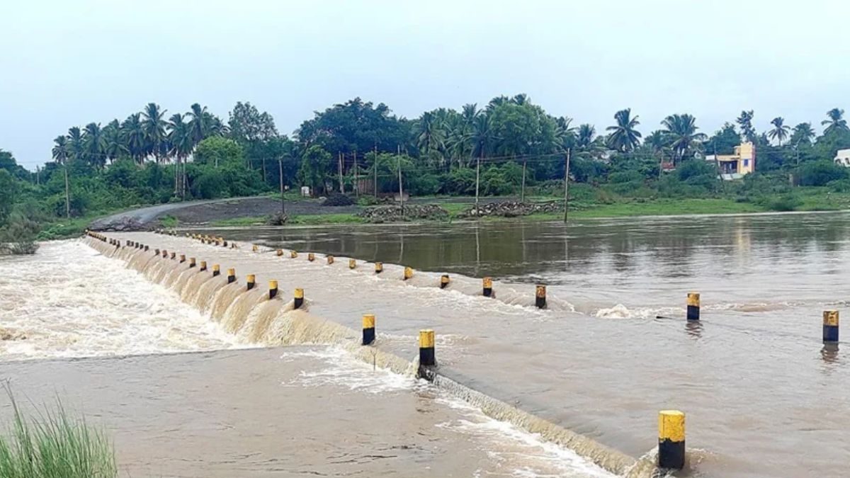 Karnataka's Sunadholi Bridge Submerged In Water As Ghataprabha River ...