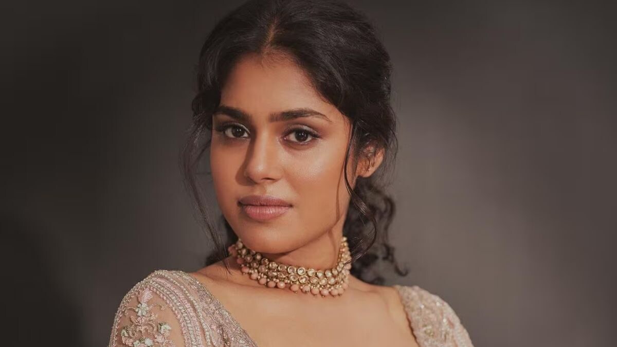 Faria Abdullah Serves Showstopper Vibes In Gorgeous Beige Lehenga - News18