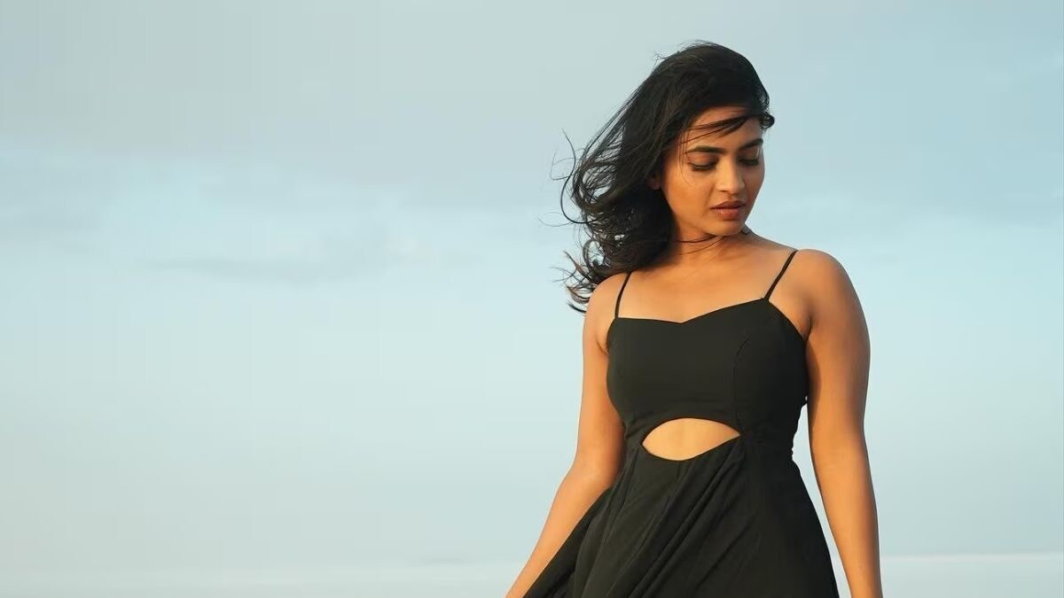 Bigg Boss Telugu 4 Contestant And YouTuber Alekhya Harika Raises ...