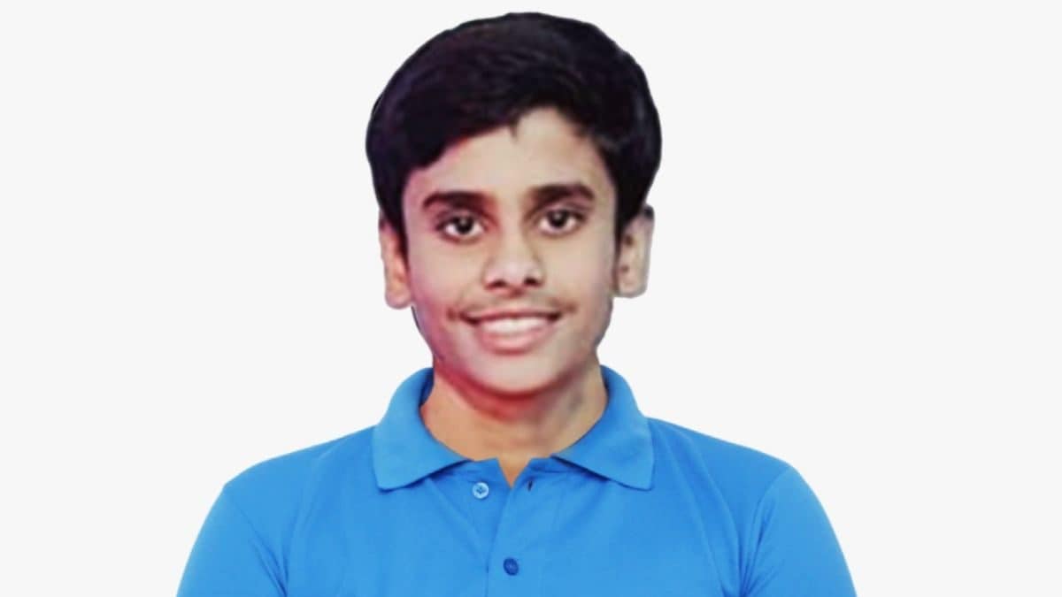 JEE Main Result 2024: Bihar State Topper and AIR 33 Pratham Kumar ...