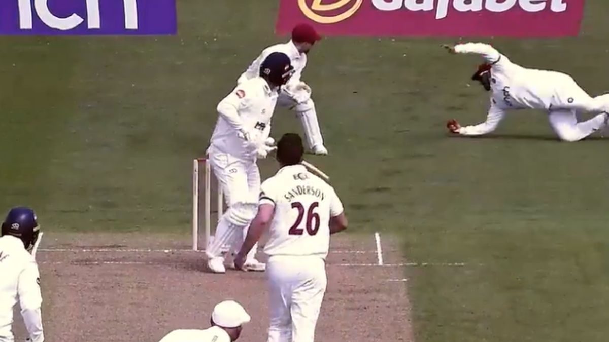 WATCH: Karun Nair Takes Stunning One-handed Reflex Catch During 2024 ...