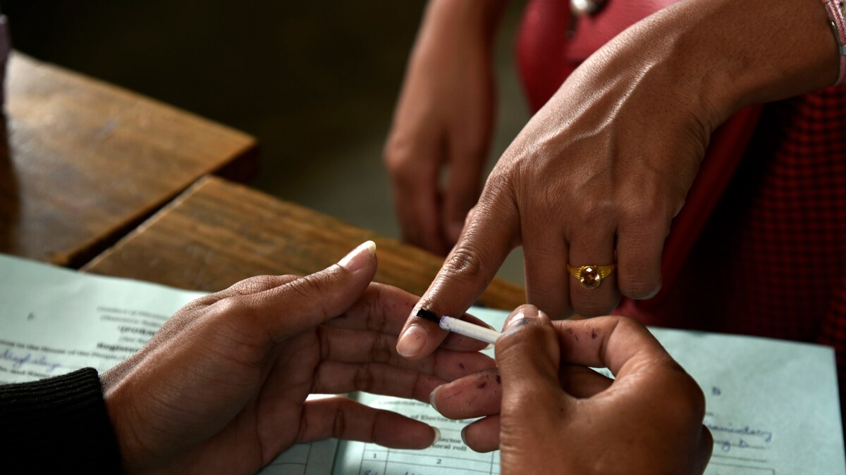 LS Polls 2024: WhatsApp Audio on Ballot Error in Bengaluru Goes Viral ...