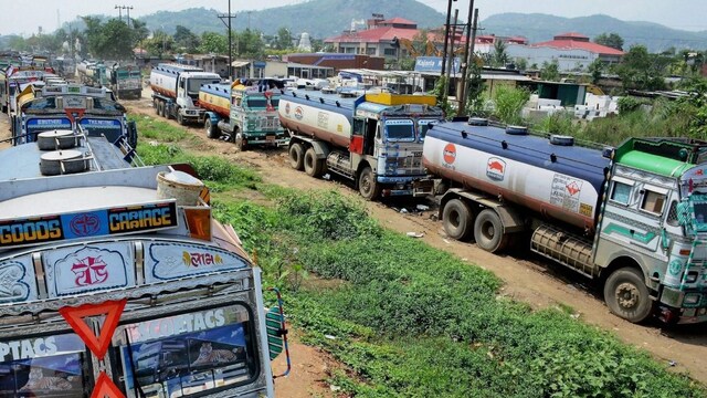 Manipur: One Injured as Armed Men Attack Oil Tanker Convoy | India News ...