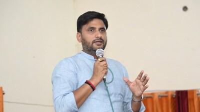 Rajnath Singh's Son Neeraj Says Slogan For Lucknow This Time Is 'Abki ...