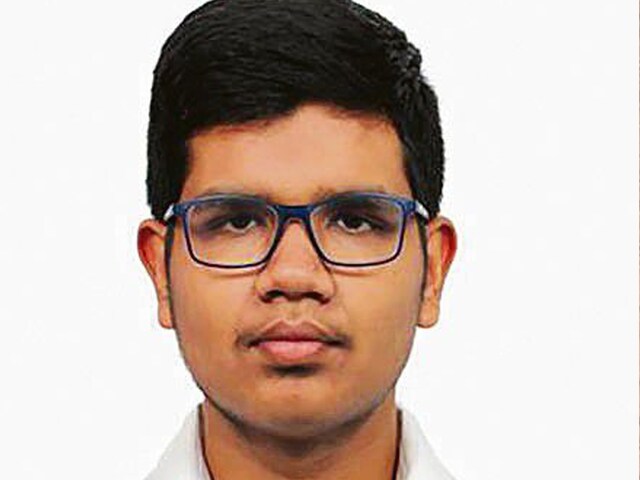 JEE Main 2024: Delhi's Ipsit Mittal, Who Got 100 Percentile, Shares How ...