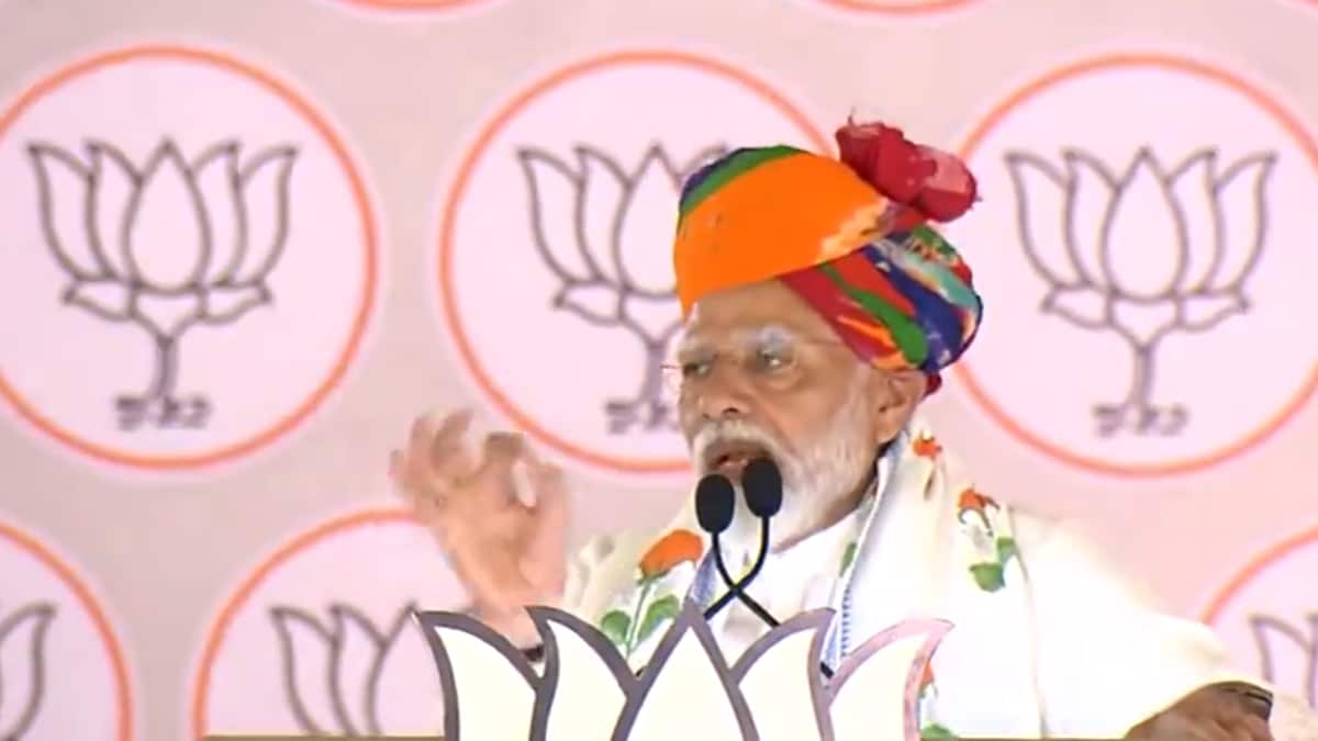 'Crime to Hear Hanuman Chalisa': PM Modi Takes on Karnataka Govt in ...