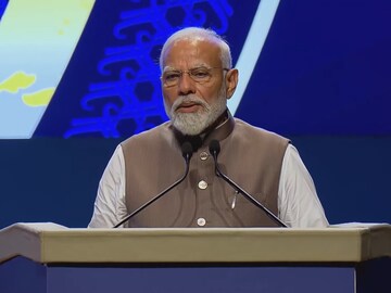 RBI Turns 90 Today: PM Modi Issues Special Rs 90 Coin To Mark The Milestone - News18