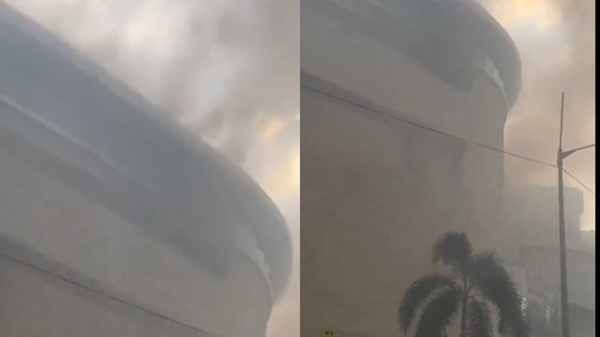 Major Fire At Pune's Phoenix Mall, 6 Fire Engines On Spot | VIDEO ...