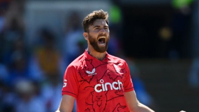 Devon Conway Ruled Out of IPL 2024; Chennai Super Kings Name Richard Gleeson As Replacement ...