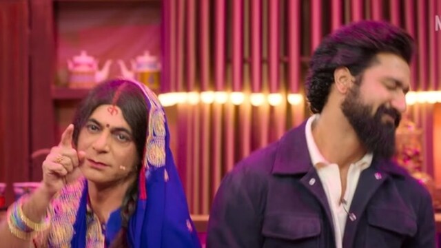 The Great Indian Kapil Show: Sunil Grover Teases Vicky Kaushal, Latter ...