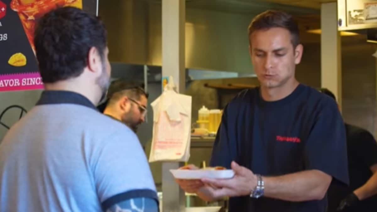 Man Eats Customers' Food In Hilarious Restaurant Video; Don't Miss ...