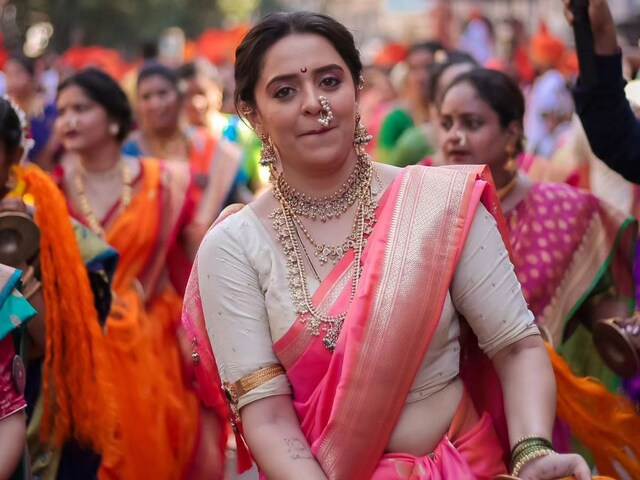 Actress Kunjika Kalwint’s Photos Of Gudi Padwa Celebrations At Girgaon ...