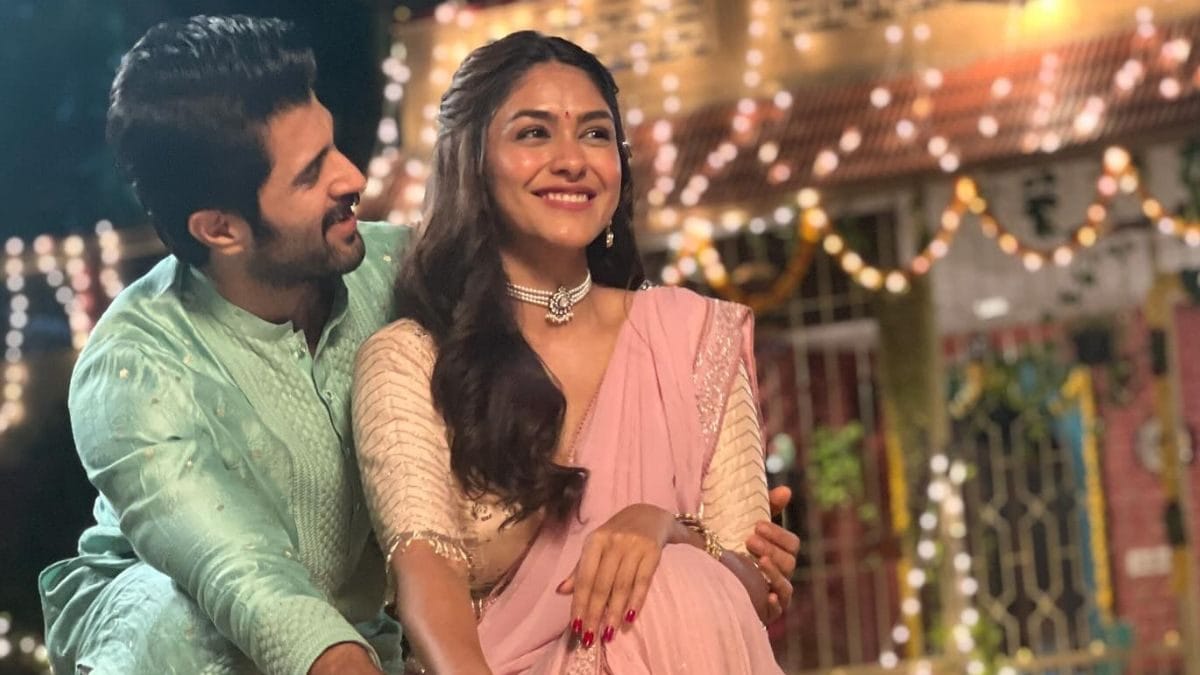 The Family Star OTT Release: Here's When and Where To Watch Vijay Deverakonda, Mrunal Thakur's ...