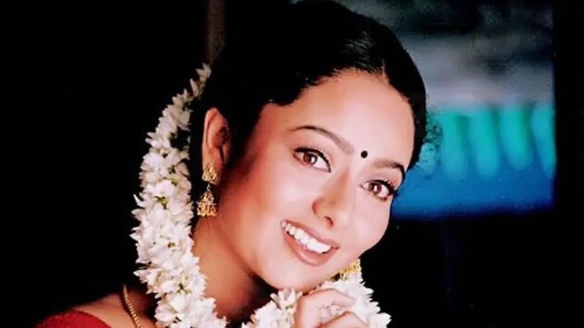 On This Day, 20 Years Ago, South Lost Actress Soundarya | Movies News ...
