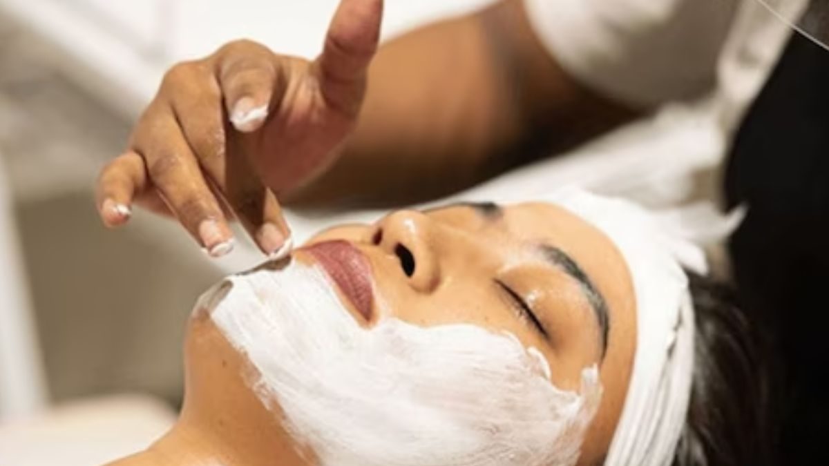 Using Facial Bleach Regularly? Here’s Why You Should Reconsider It ...
