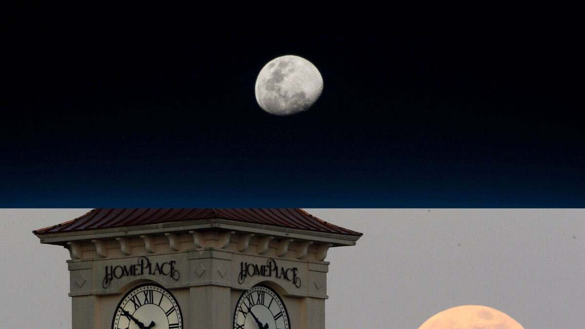 NASA to Develop New Clock For The Moon: Wonder How Will It Compare to ...