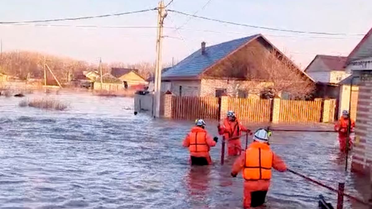 Watch: Russia Evacuates Over 4,000 People After Dam Burst | World News ...