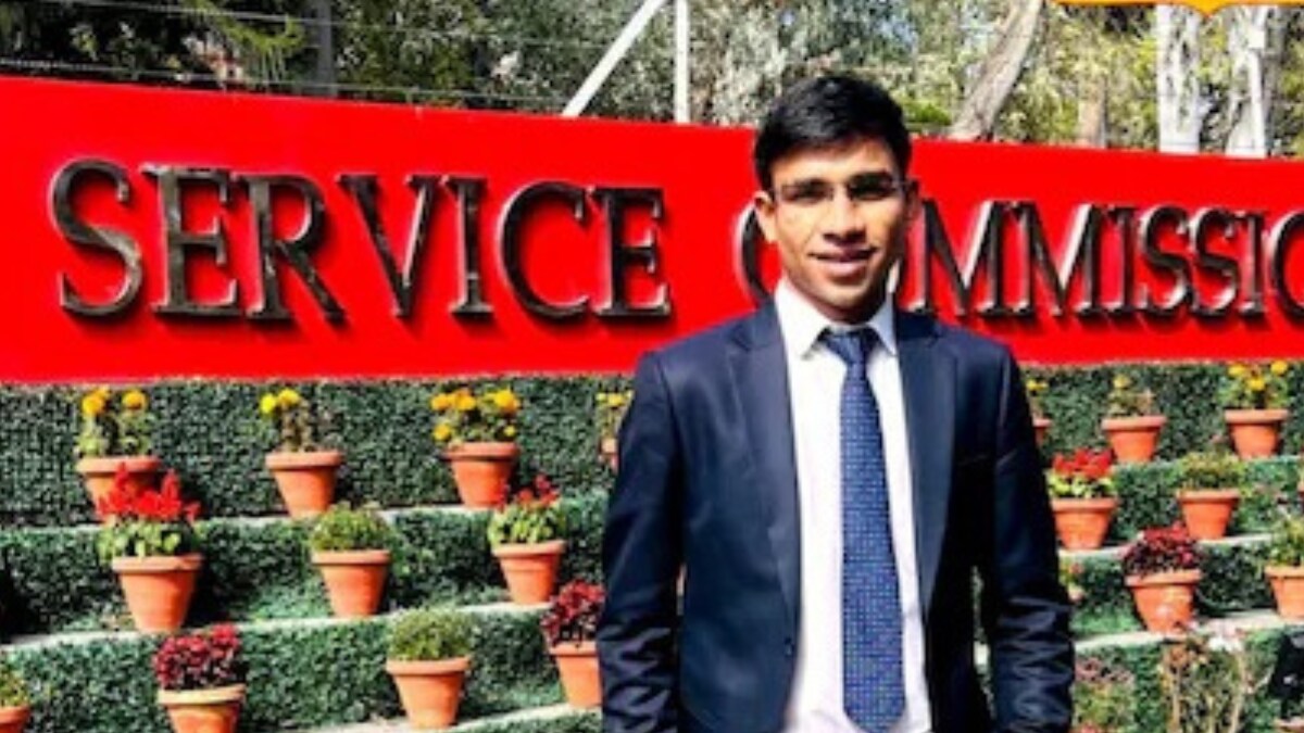 UPSC CSE 2023 Result: Vishal Dubey, Son of UP Head Constable Secures ...