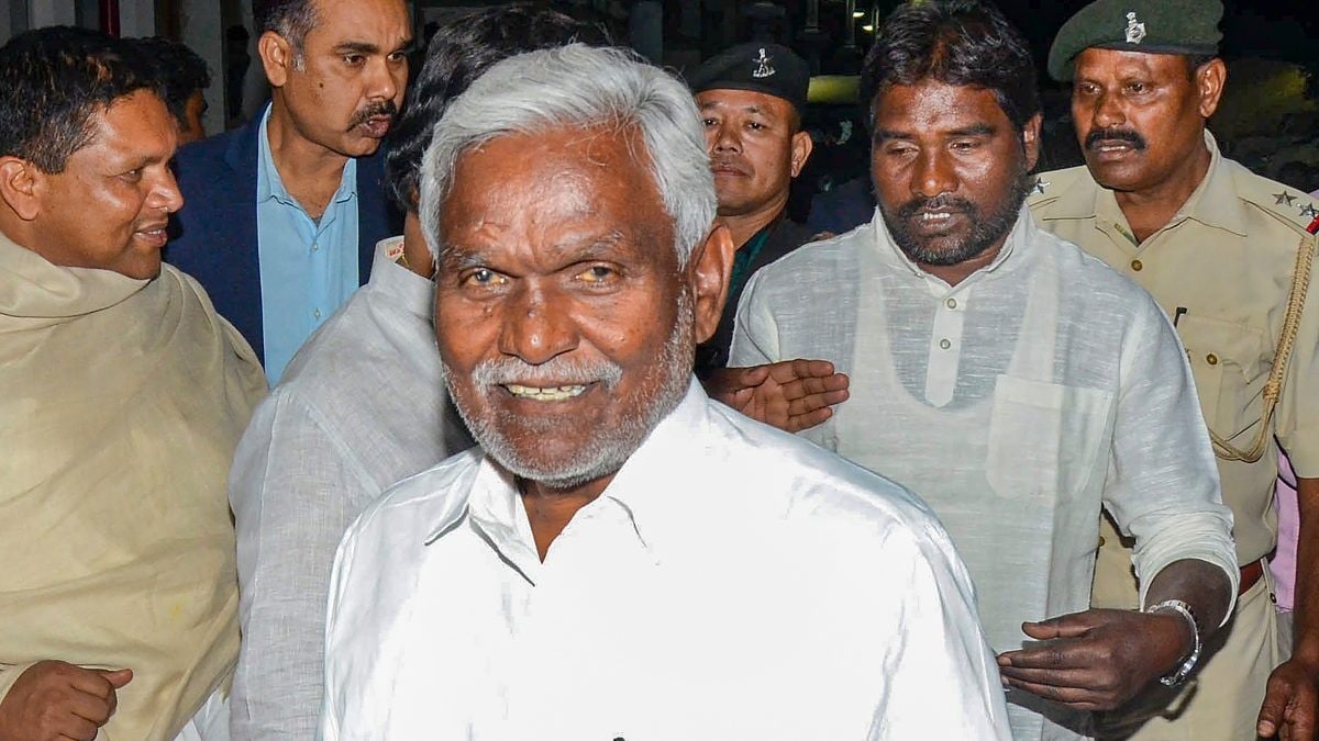 'I Won't Retire...': Champai Soren Hints At Floating New Political ...