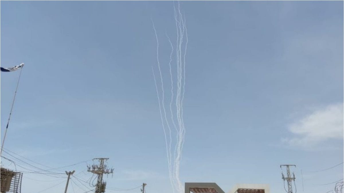 Hamas Launches ‘Big Missile Attack’ Targeting Israel’s Tel Aviv, First ...