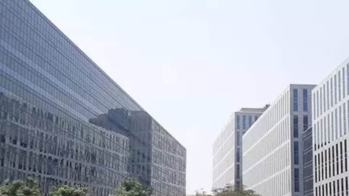 Xander Group Acquires Hyderabad’s Iconic Waverock IT SEZ For Rs 2,200 ...