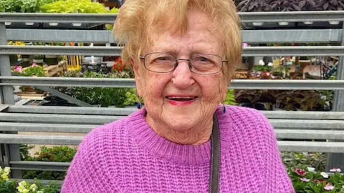 94-year-old US Woman's Inspiring Video From Hospital Bed Viral | Viral ...