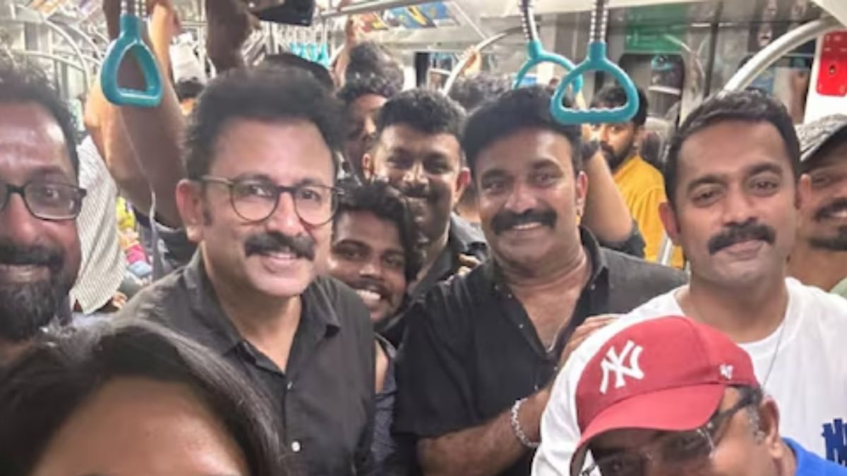 Thalavan Cast And Crew Surprise Kochi Metro Commuters With A ...